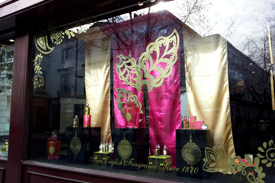 Shop Window Displays: Beauty & Fragrance - Part 1